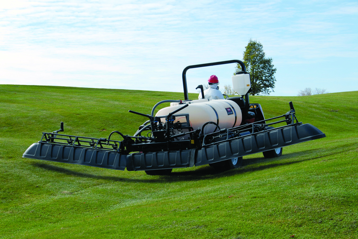 Toro MultiPro 5800 - Hako